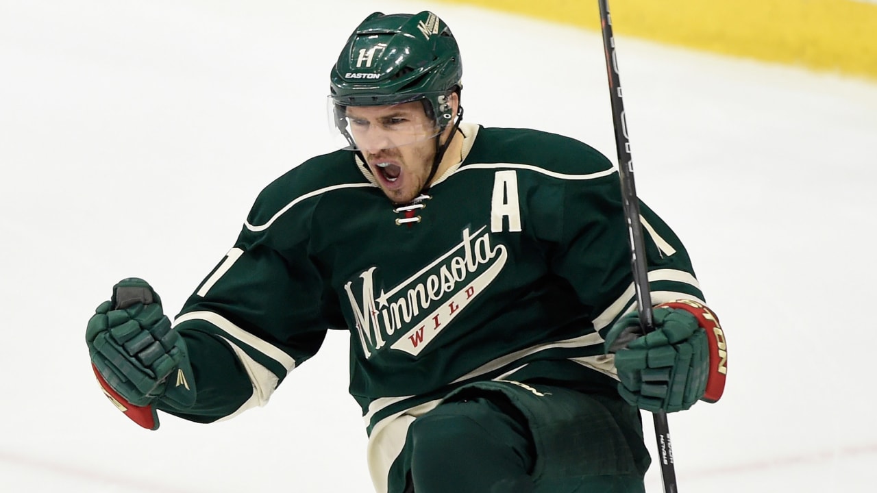Parise excited to play outside in Minnesota | NHL.com