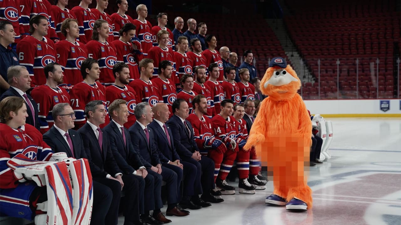 Youppi! at the team photo | Montréal Canadiens