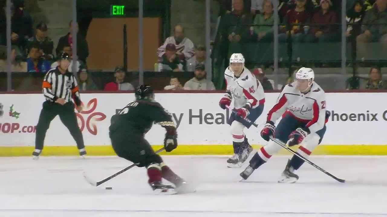 WSH@ARI: Schmaltz scores goal against Charlie Lindgren | NHL.com