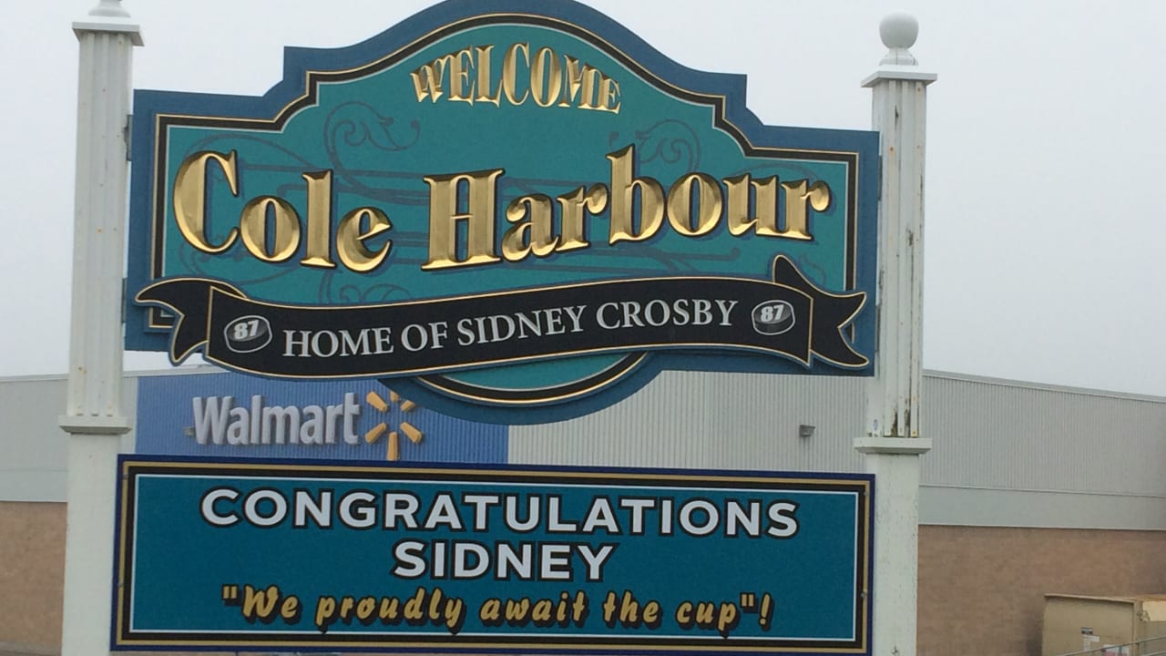 Sidney Crosby a un impact qui perdure à Cole Harbour | LNH.com