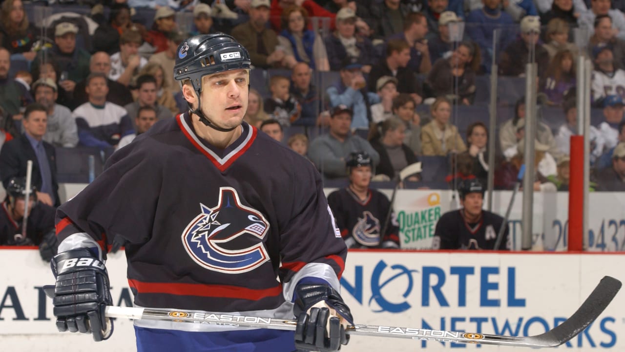 Öhlund en av de stora genom tiderna för Canucks | NHL.com/sv