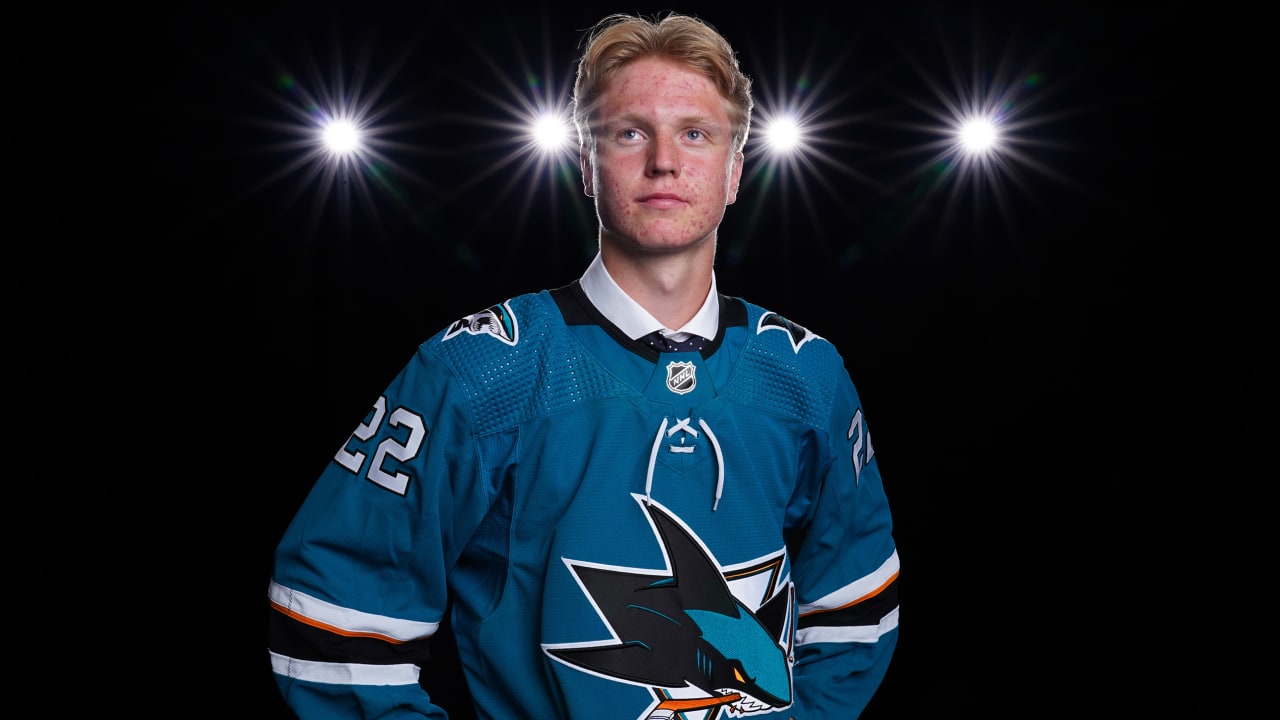 Le caractère de Bystedt a séduit les Sharks | LNH.com