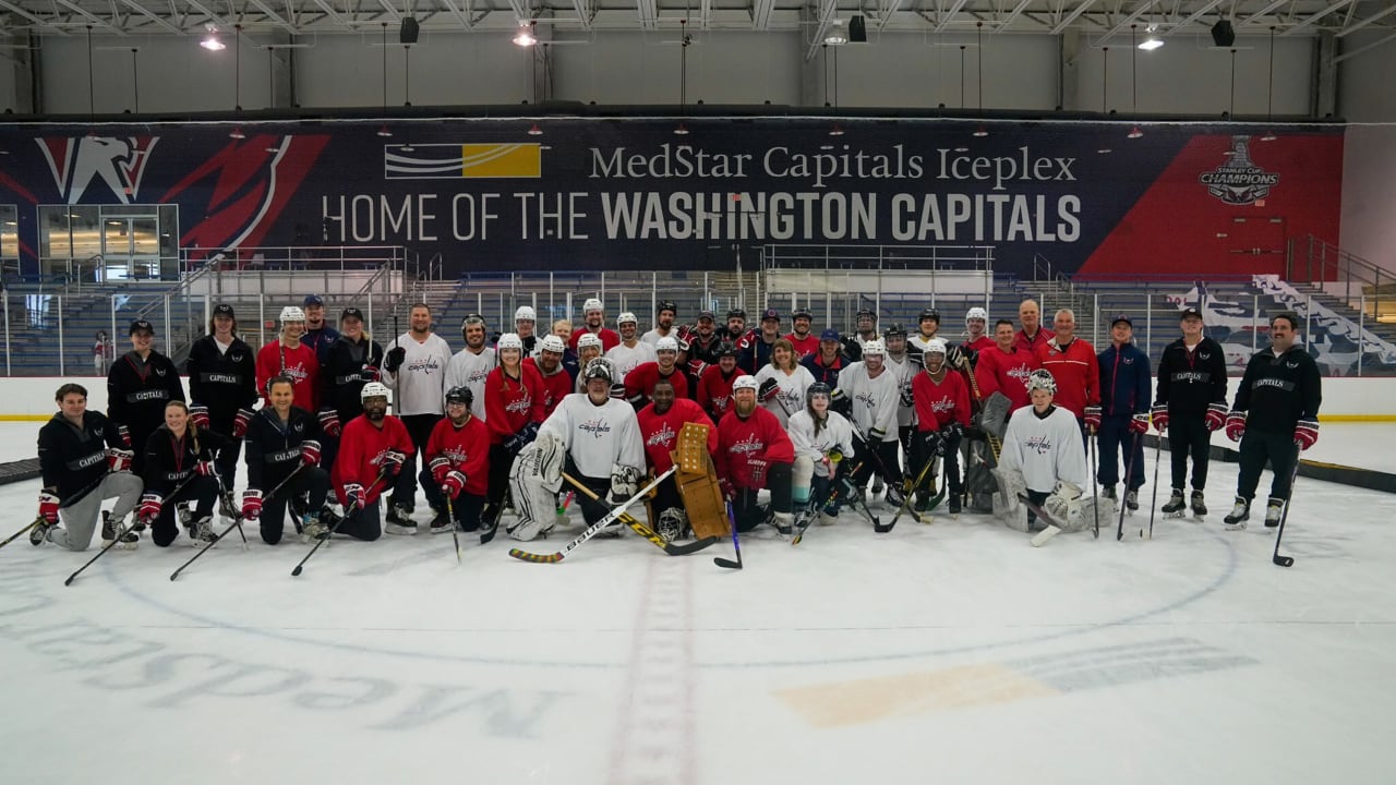 Capitals host media fantasy camp | NHL.com