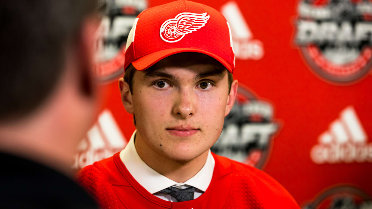 Detroit agrees to terms with 2017 first-round pick Michael Rasmussen ...