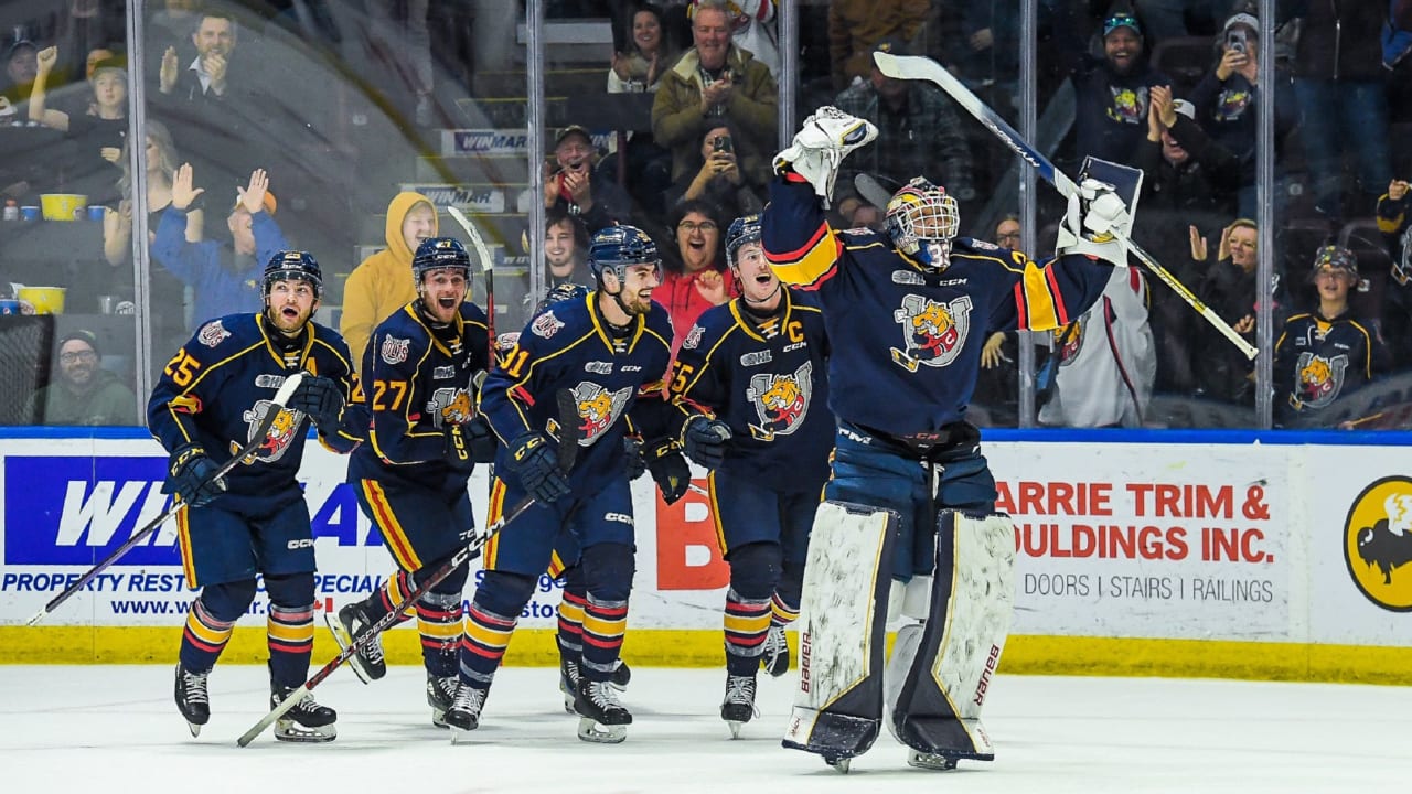 OHL goalie, 19-year-old Coyotes prospect, scores goal | NHL.com