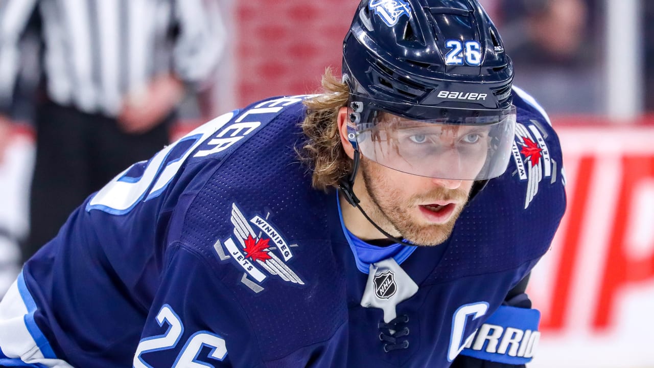 Wheeler becomes a 'full-time teacher' during NHL season pause ...
