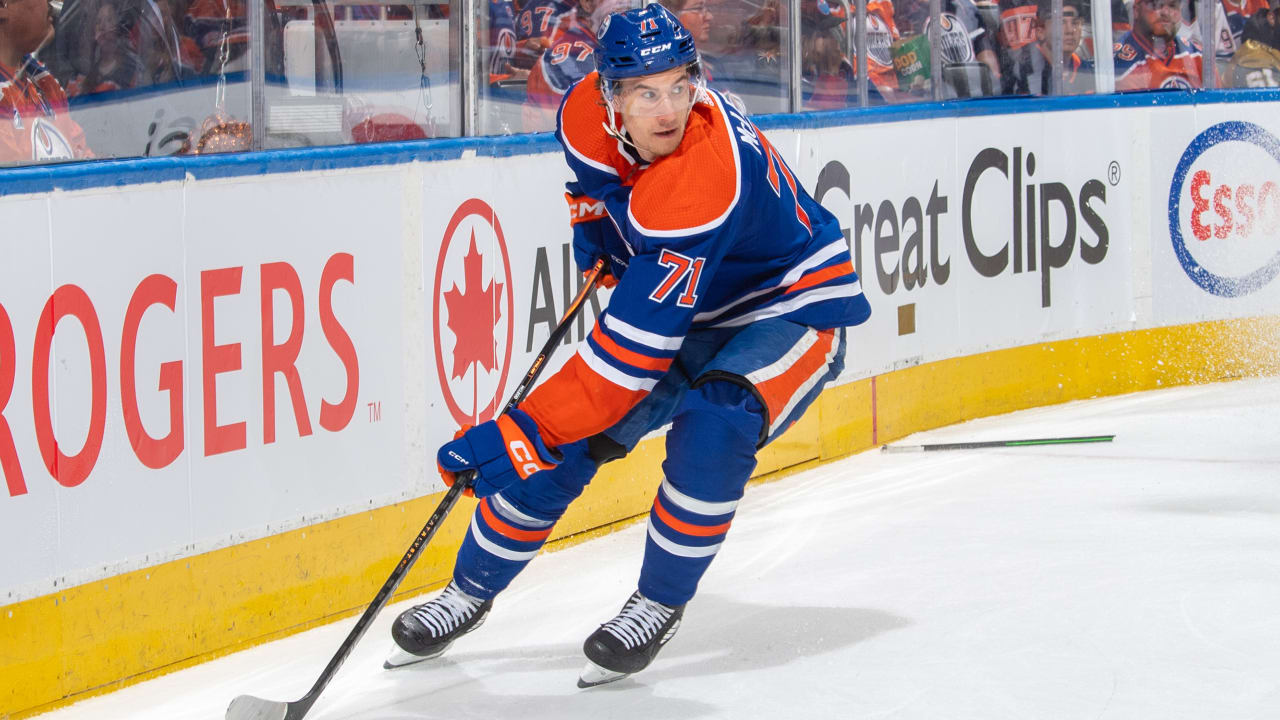 McLeod signs 2-year contract with Oilers, avoids arbitration | NHL.com