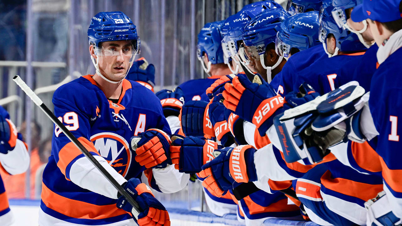 Nelson's 20th goal of season | NHL.com