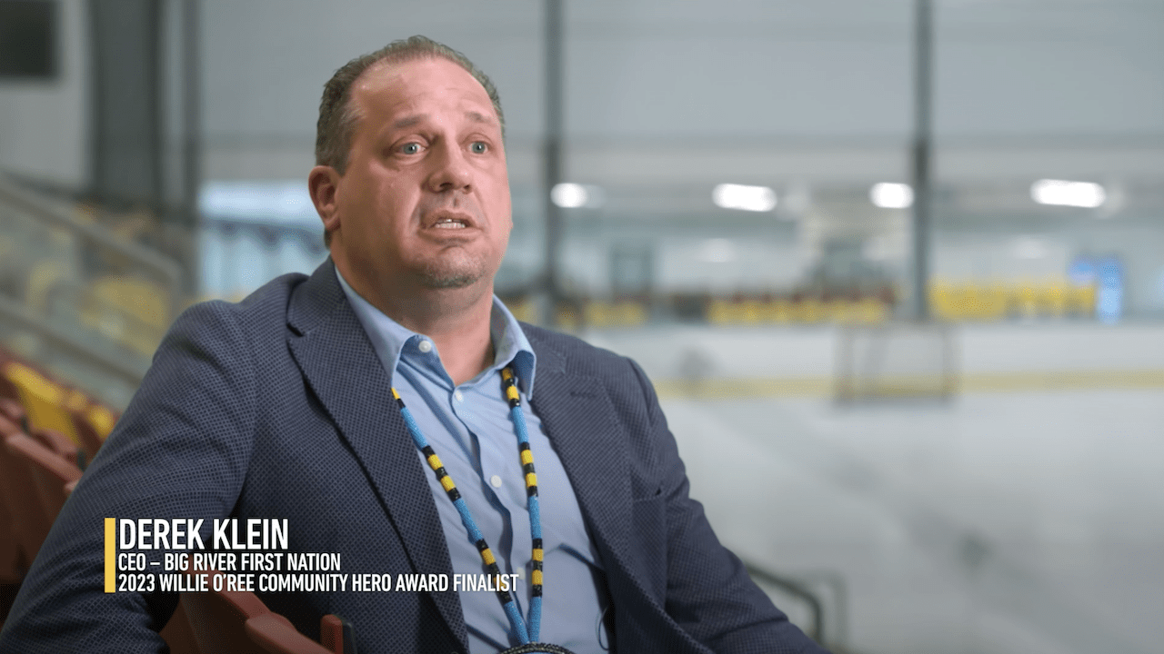 Community Hero: Klein | NHL.com