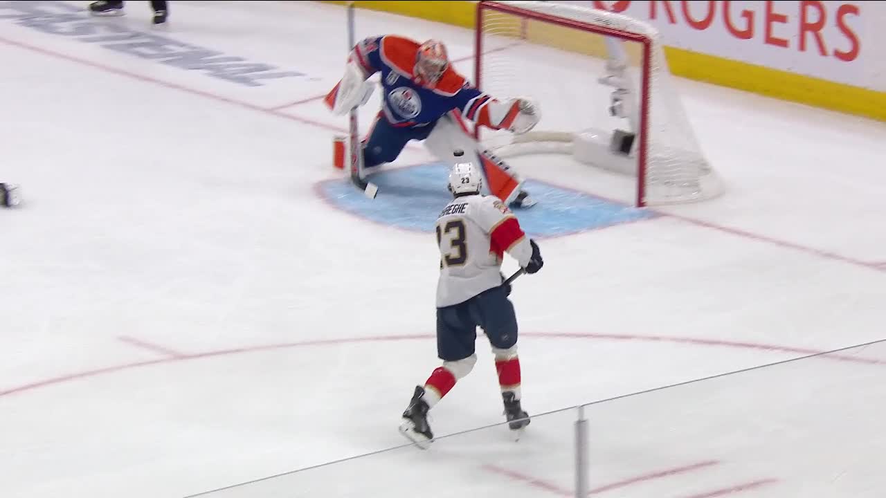 Skinner makes impressive save | NHL.com