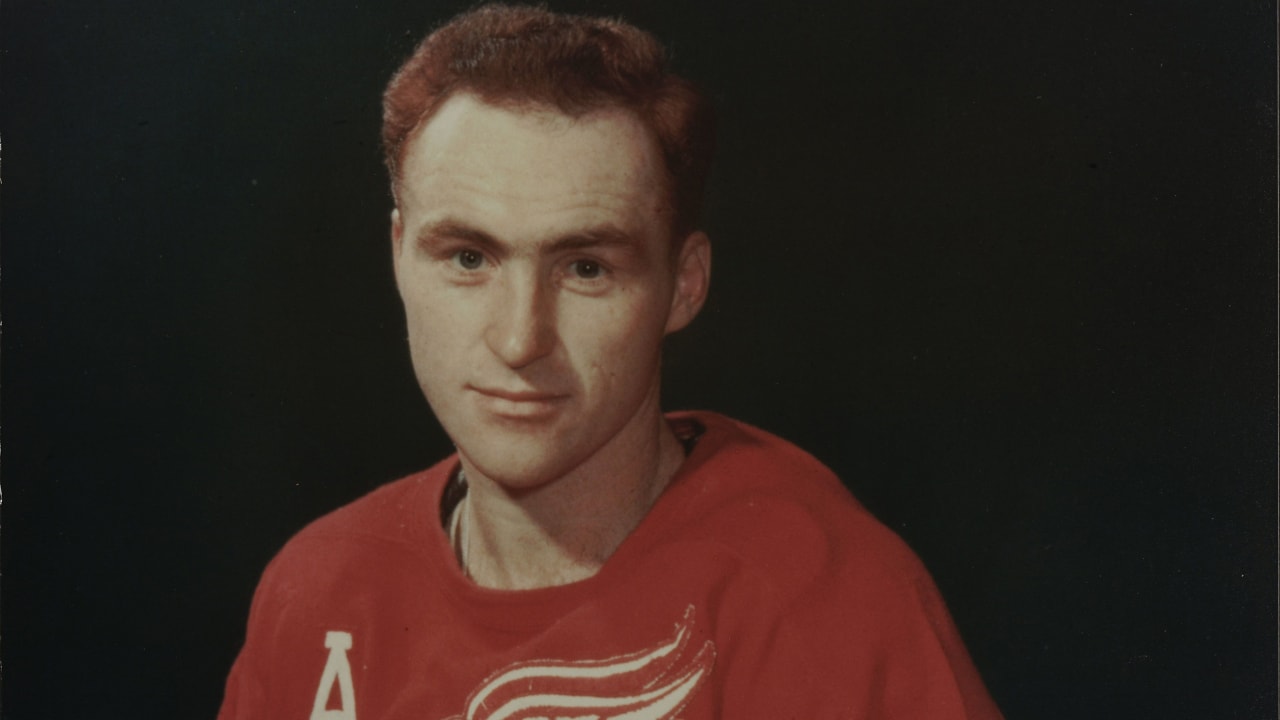Red Kelly: Trailblazer on the blue line | Detroit Red Wings