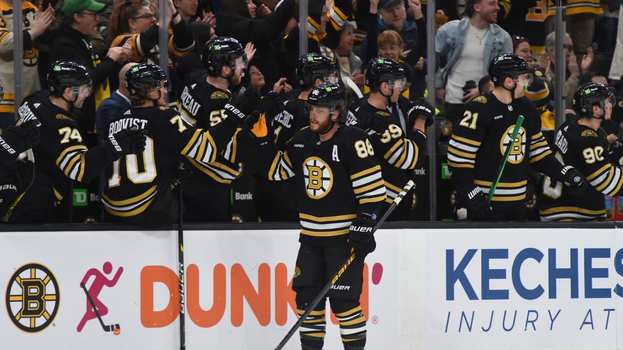 Nejprve Marchand, pak Pastrňák. A Bruins opět slaví | NHL.com/cs