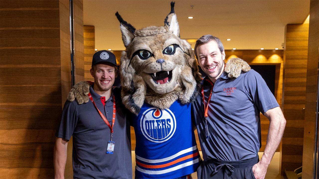 Rogers Place Tour Surprise | Edmonton Oilers