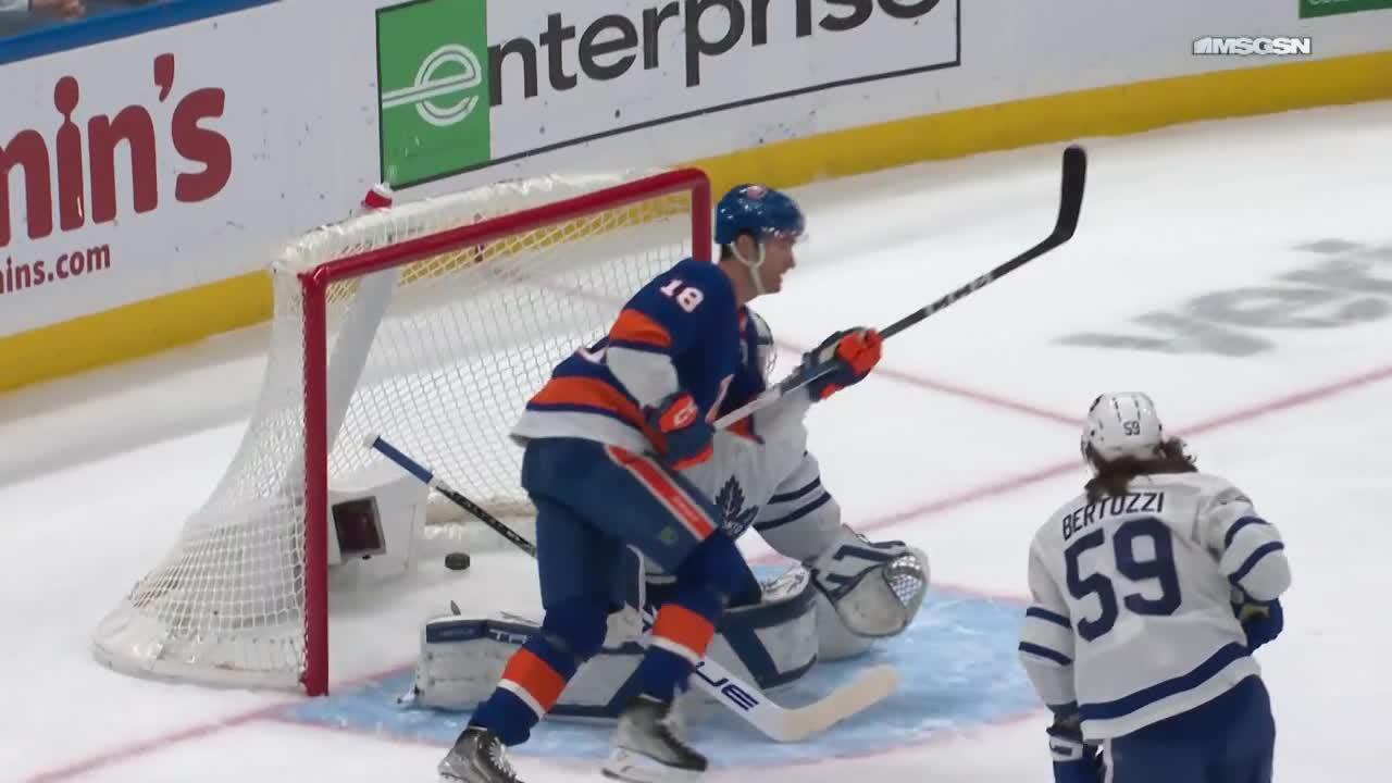 TOR@NYI: Nelson scores goal against Ilya Samsonov | New York Islanders