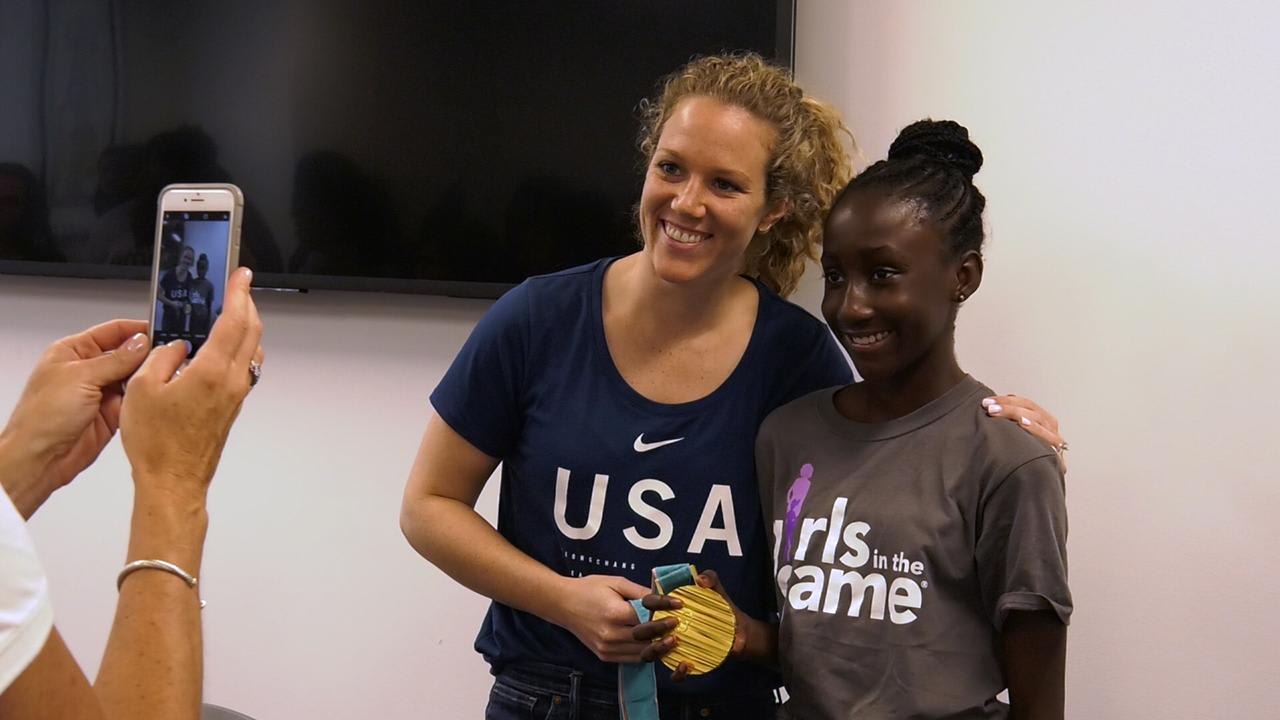 Girls in the Game | Chicago Blackhawks