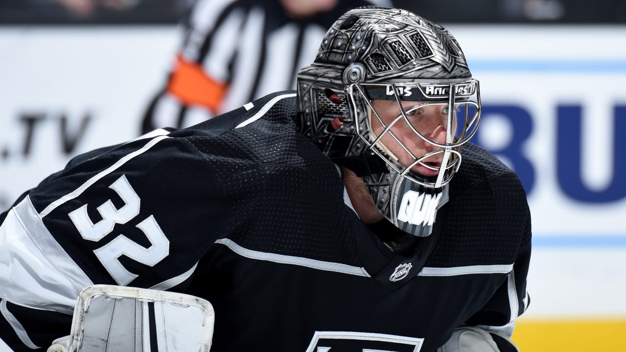 Quick out 3-6 weeks for Kings following knee surgery | NHL.com