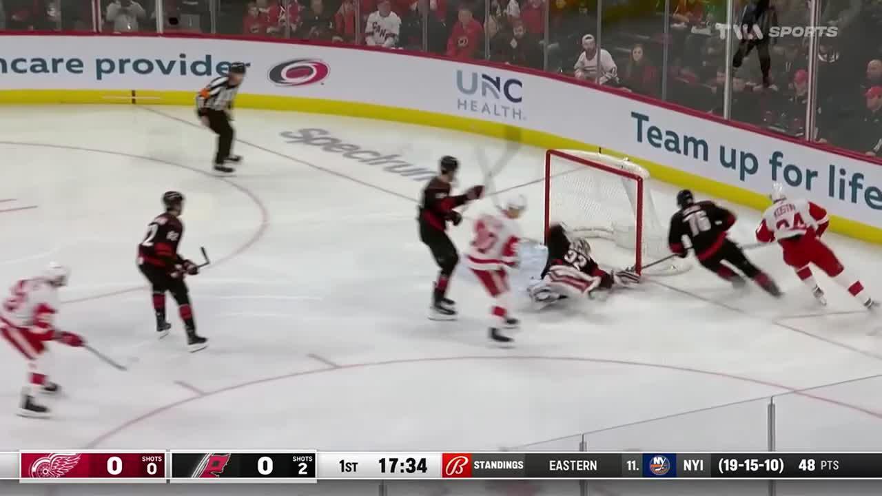 Klim Kostin with a Short Goal vs. Carolina Hurricanes | LNH.com