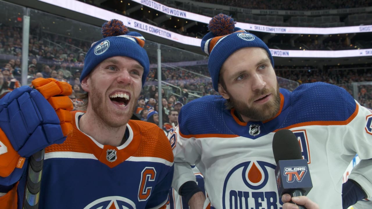 AROUND THE RINK | Pups & Pucks | Edmonton Oilers