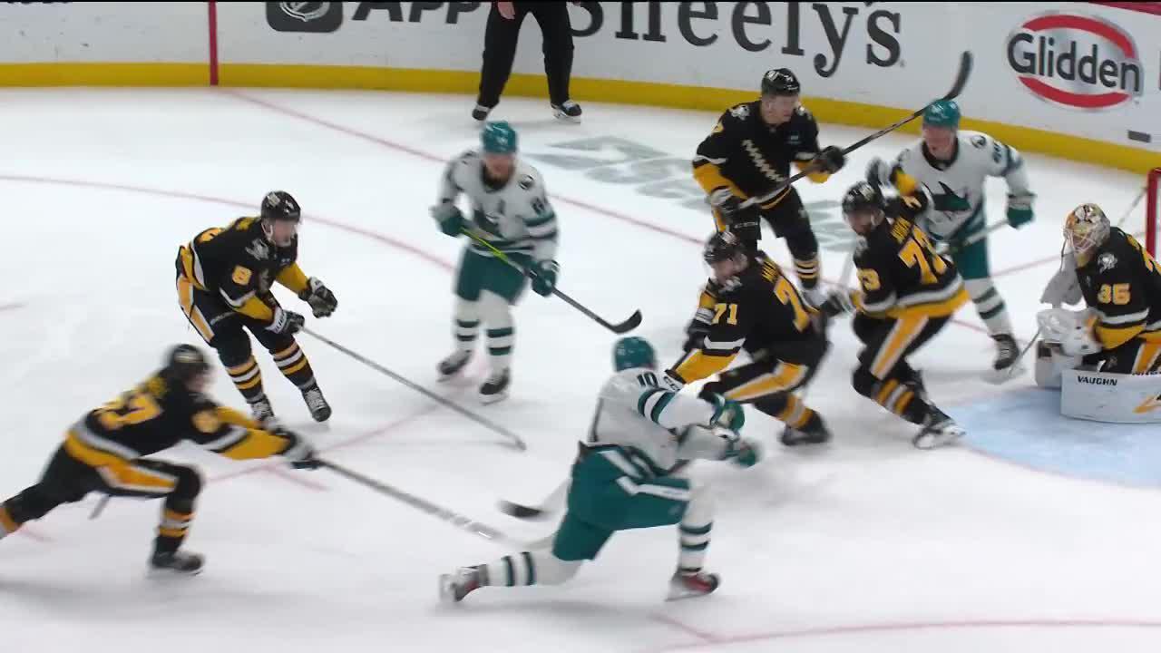 SJS@PIT: Kostin scores goal against Tristan Jarry | San Jose Sharks