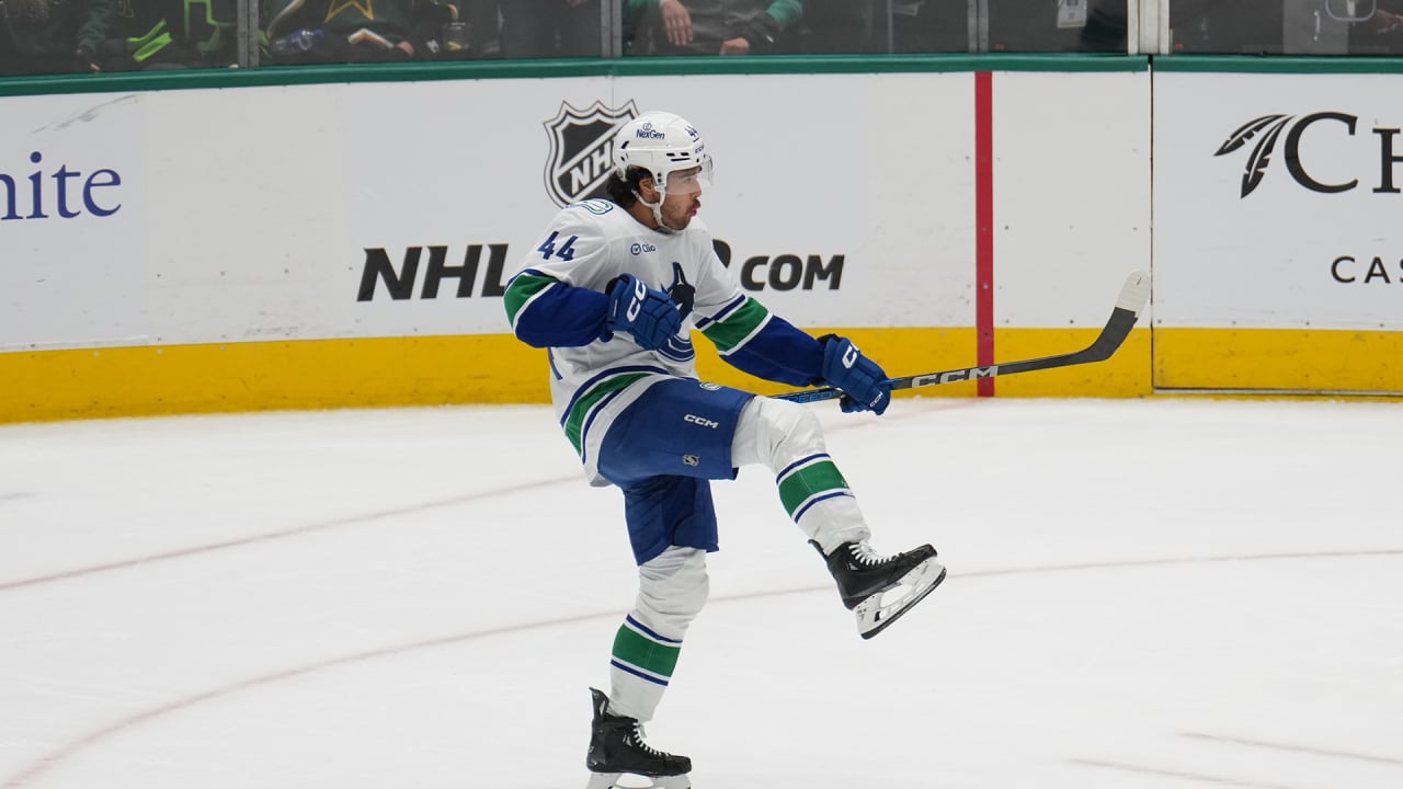 Sherwood lights the lamp for OT winner | NHL.com
