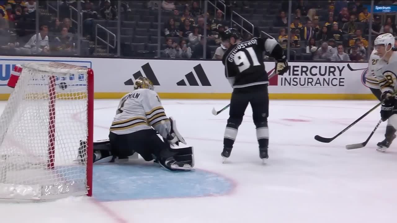 Grundstrom's tip-in PPG | NHL.com