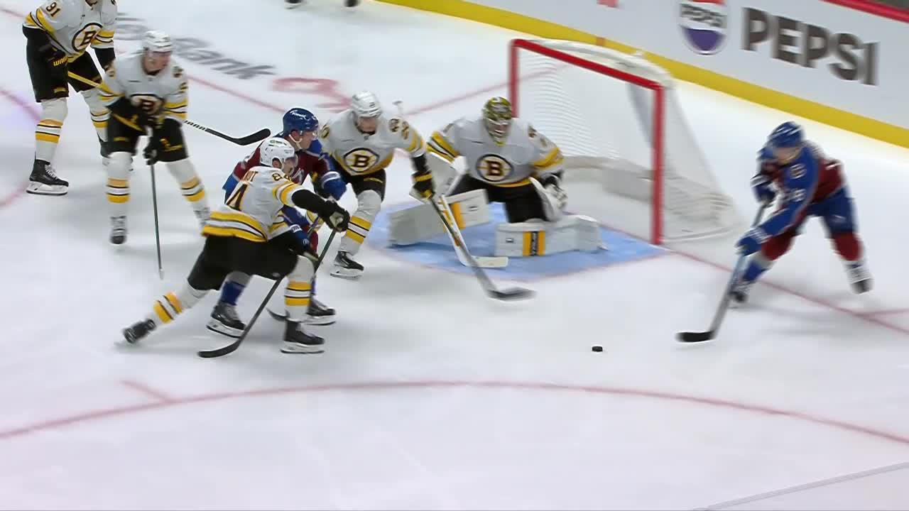 BOS@COL: Swayman with a great save against Josh Manson | Boston Bruins