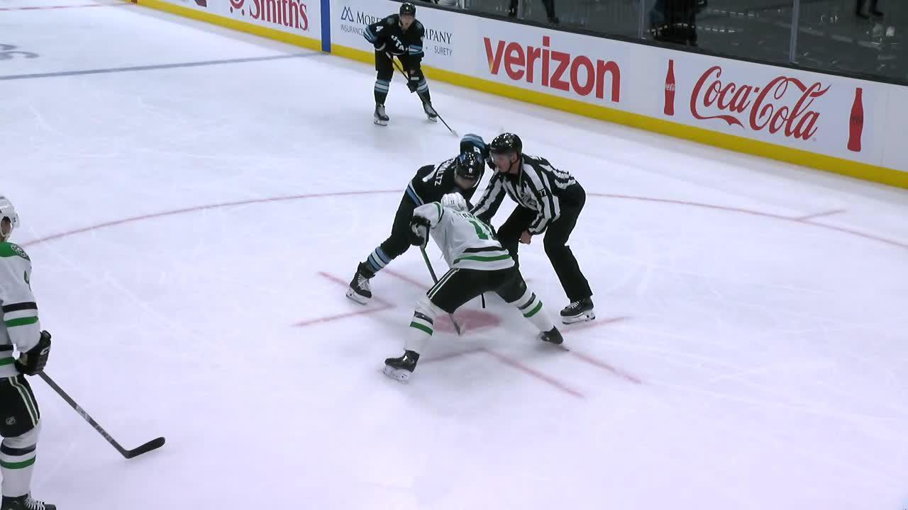Hayton obtient son 100e point dans la LNH | LNH.com