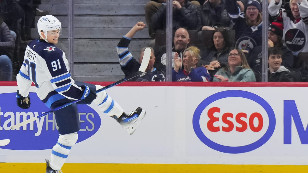 Perfetti strikes first | NHL.com