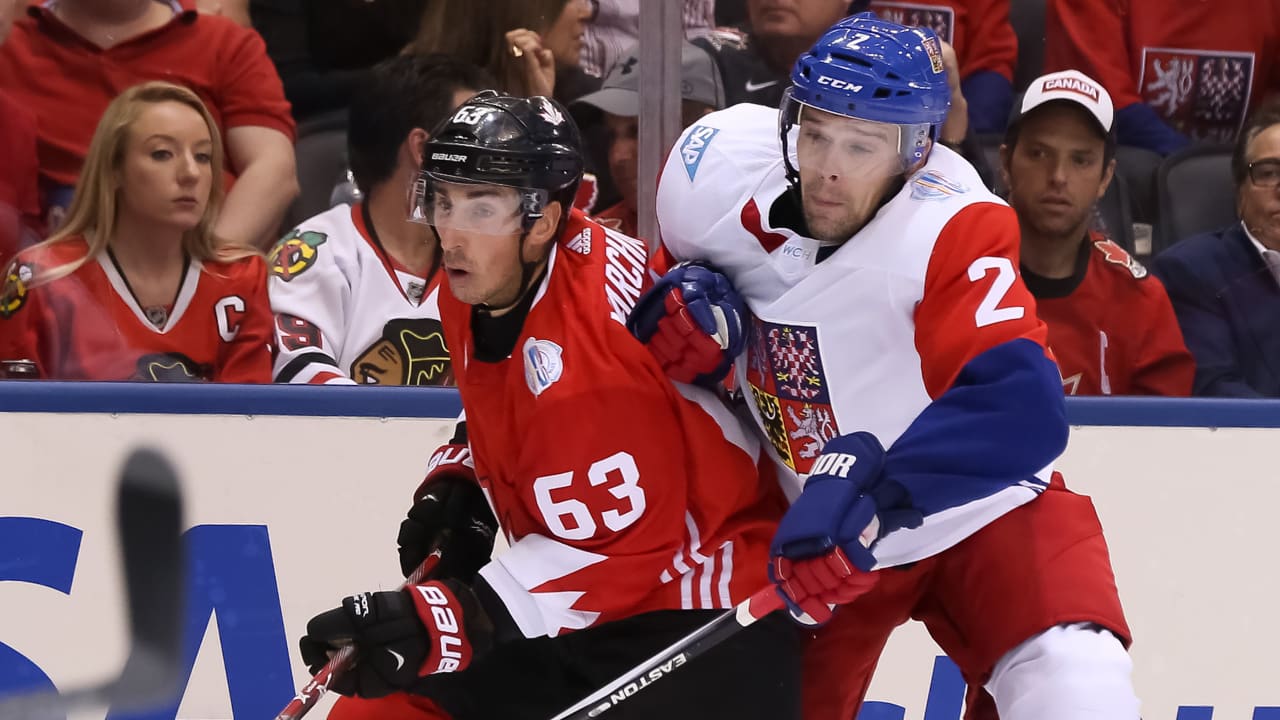 Brad Marchand understands work of concussion spotters | NHL.com
