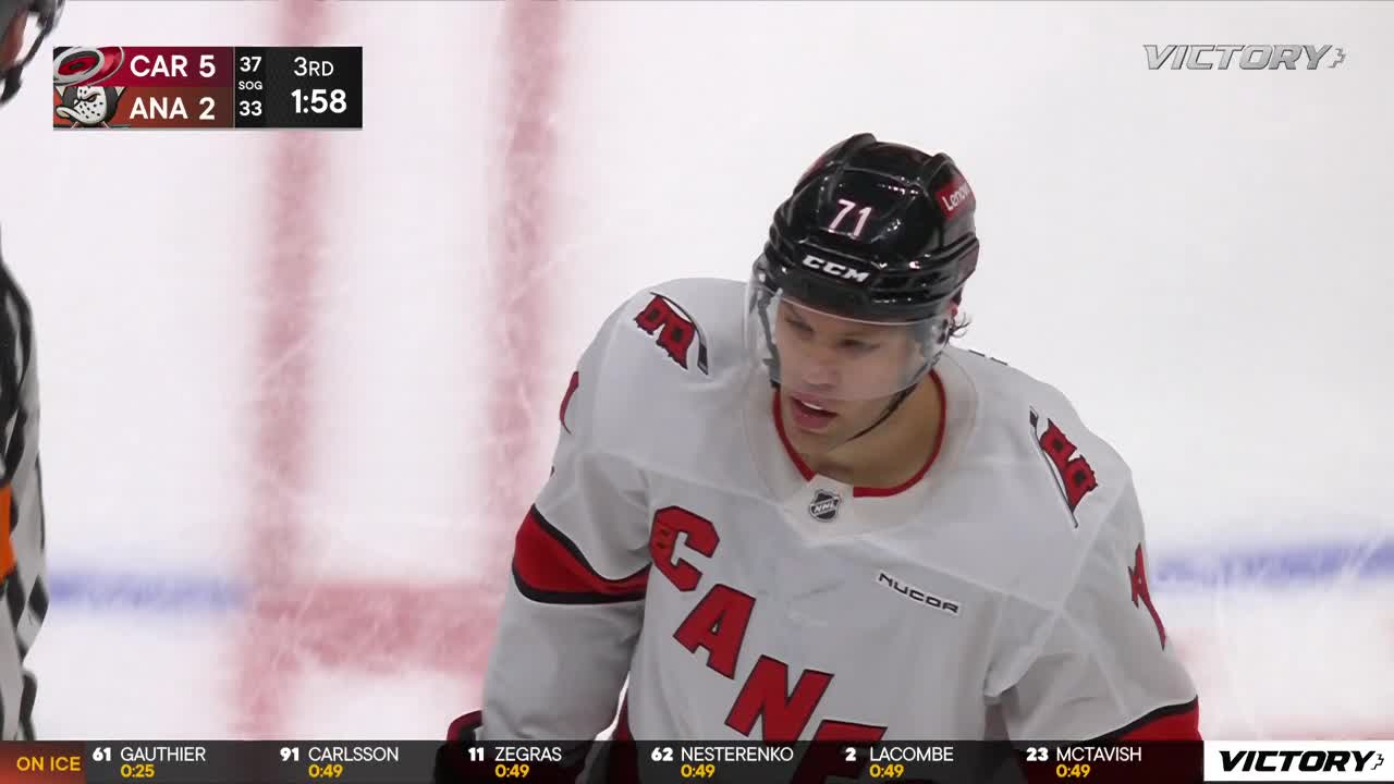 Hall completes the hat trick on empty-netter | NHL.com