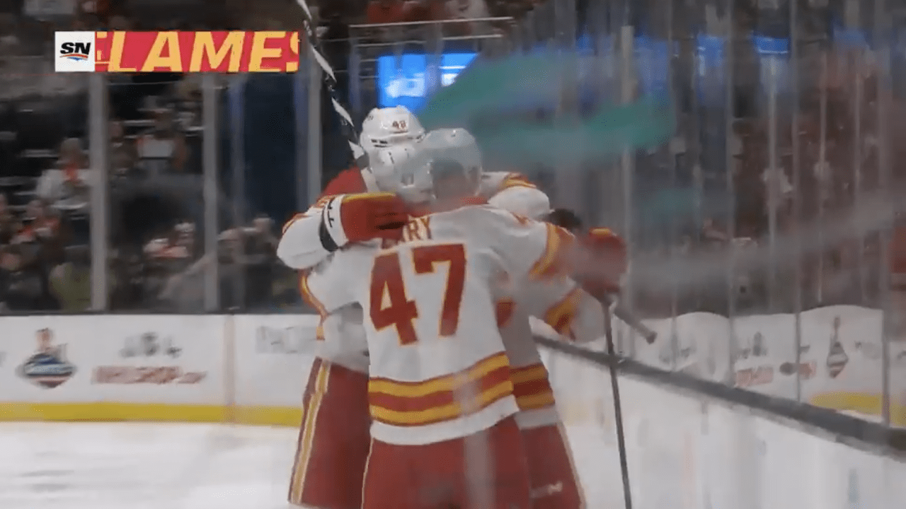 DeSimone hammers home opening goal | NHL.com