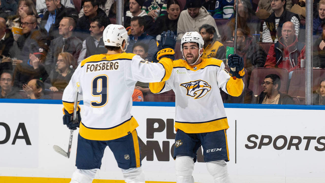 Predators net two in 30 seconds | NHL.com