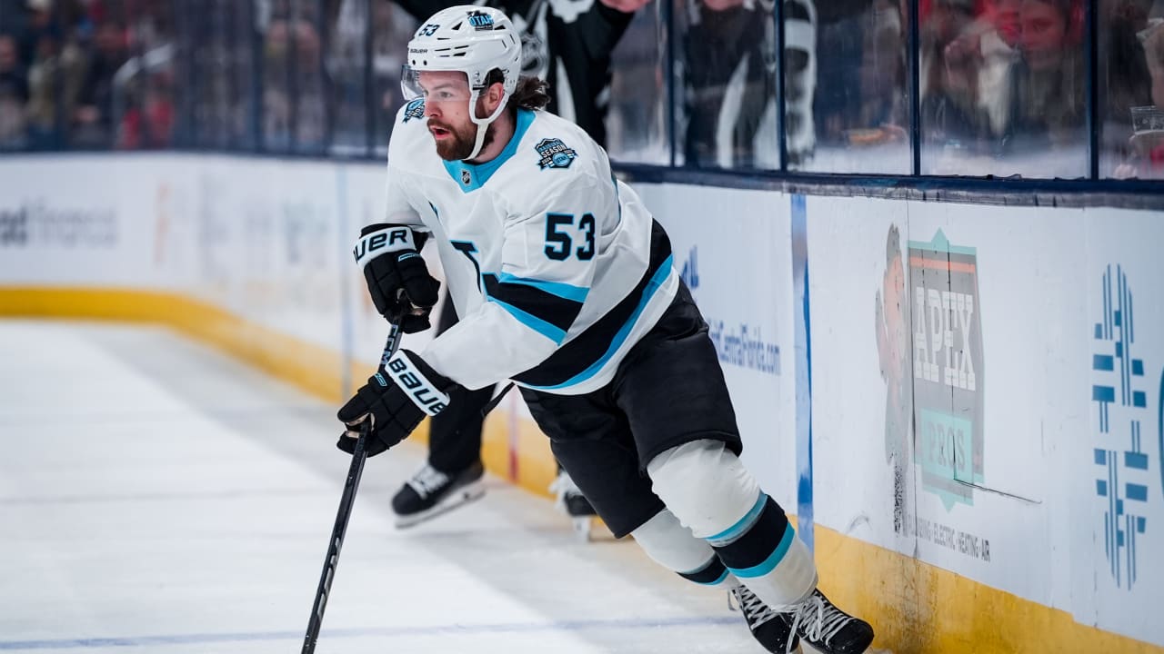 Carcone’s Return to Utah Brings Reunions On and Off the Ice | Utah Mammoth