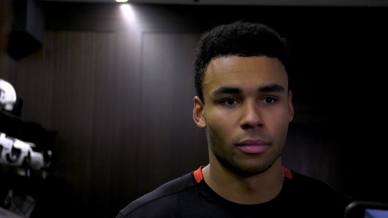 Phillips on First Game of Season | Chicago Blackhawks