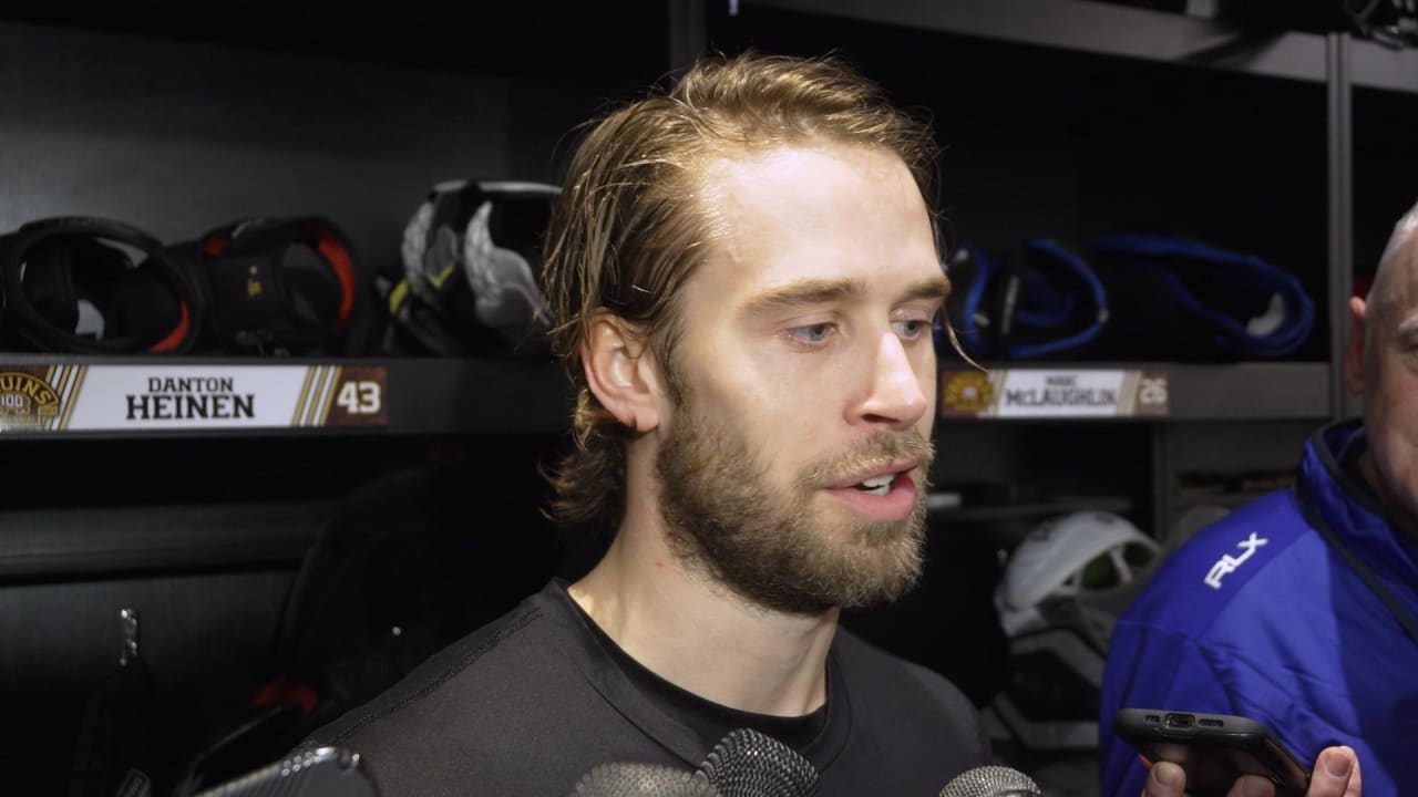 Locker Room Raw: Wotherspoon | Boston Bruins