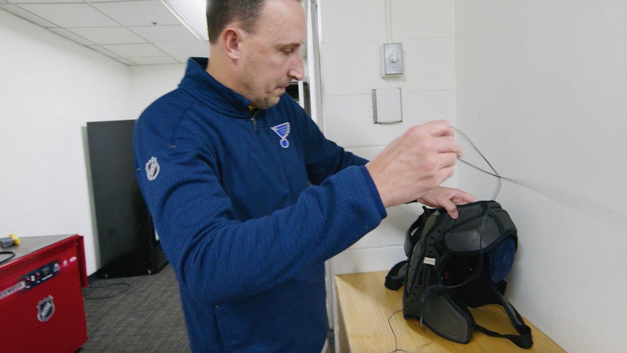 How a player gets mic'd up | St. Louis Blues