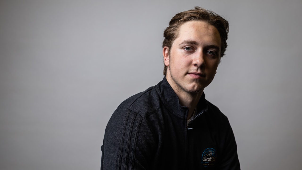 Solberg tar med fysiskt spel, "krigarsjäl" till 2024 års NHL-draft ...