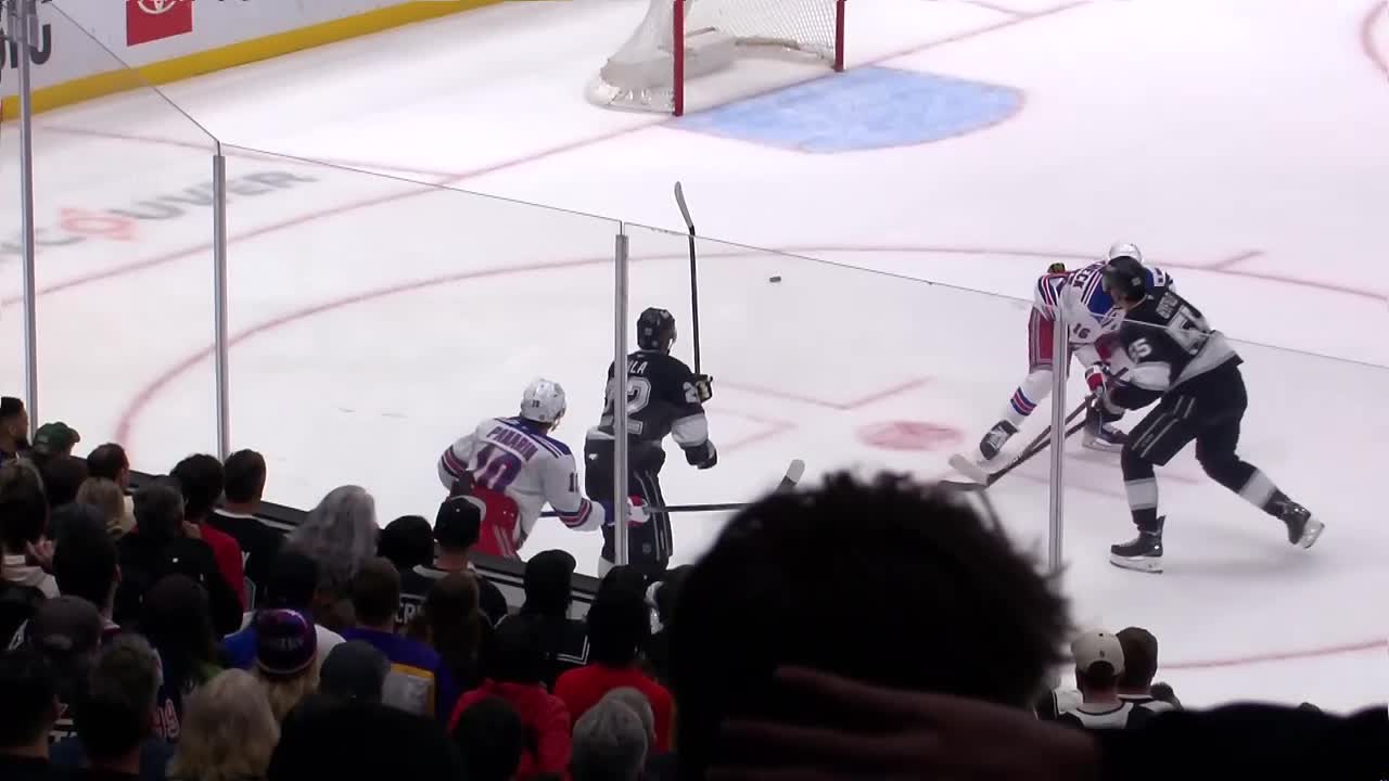 NYR@LAK: Fiala scores empty-net goal | NHL.com