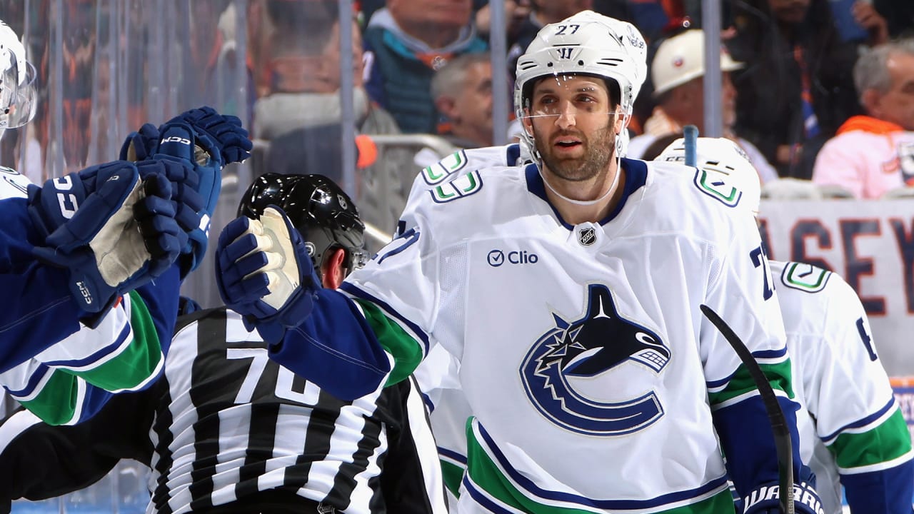 Forbort grabs the lead | NHL.com