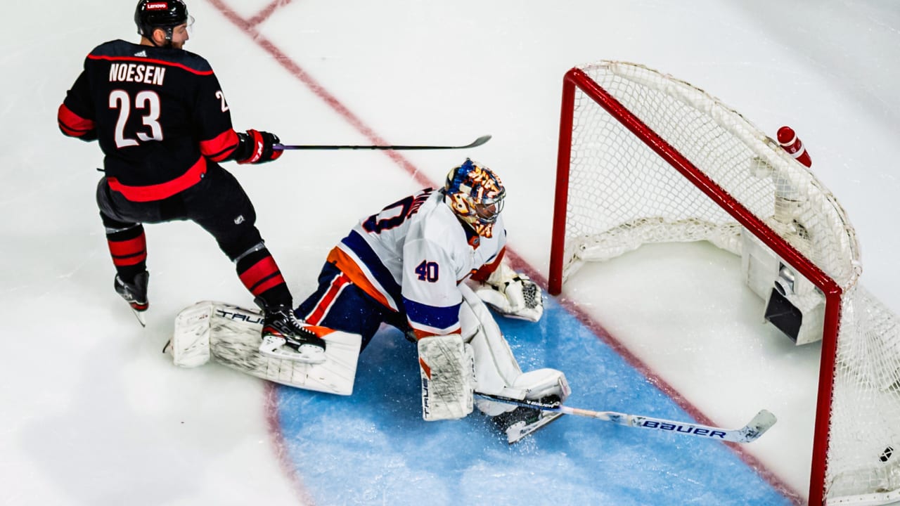 Islanders show fight, can't overcome quick goals in Game 5 loss to ...