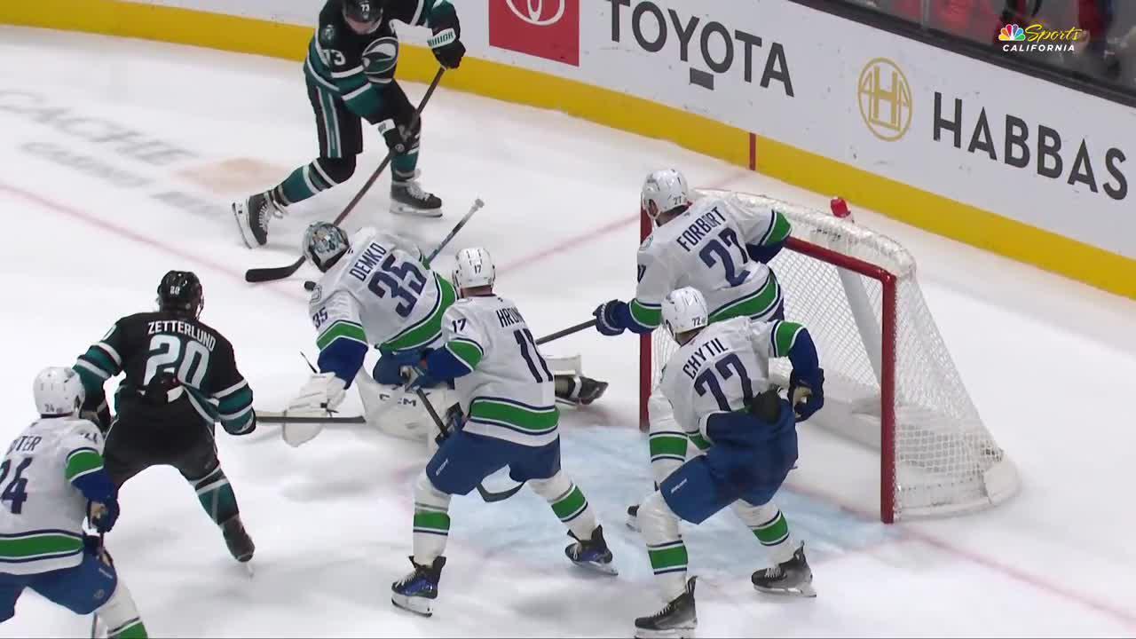 VAN@SJS: Toffoli scores goal against Thatcher Demko | San Jose Sharks