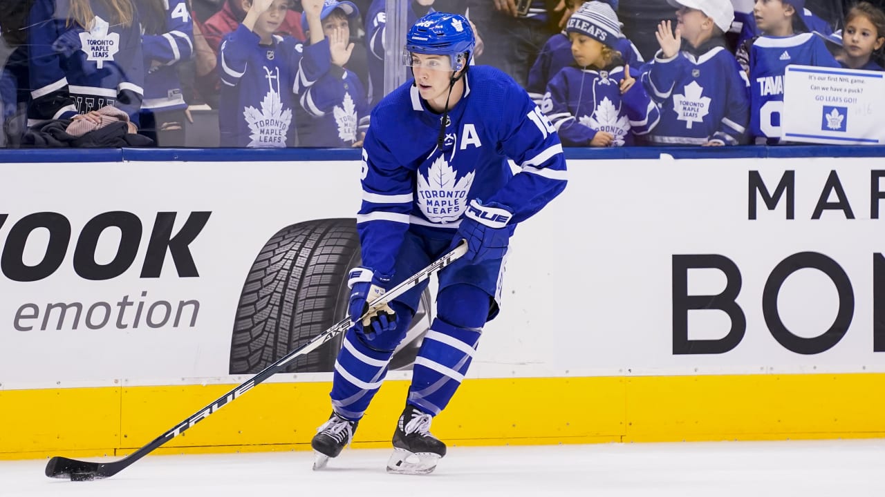 Marner return not 'too far away,' Maple Leafs coach says | NHL.com