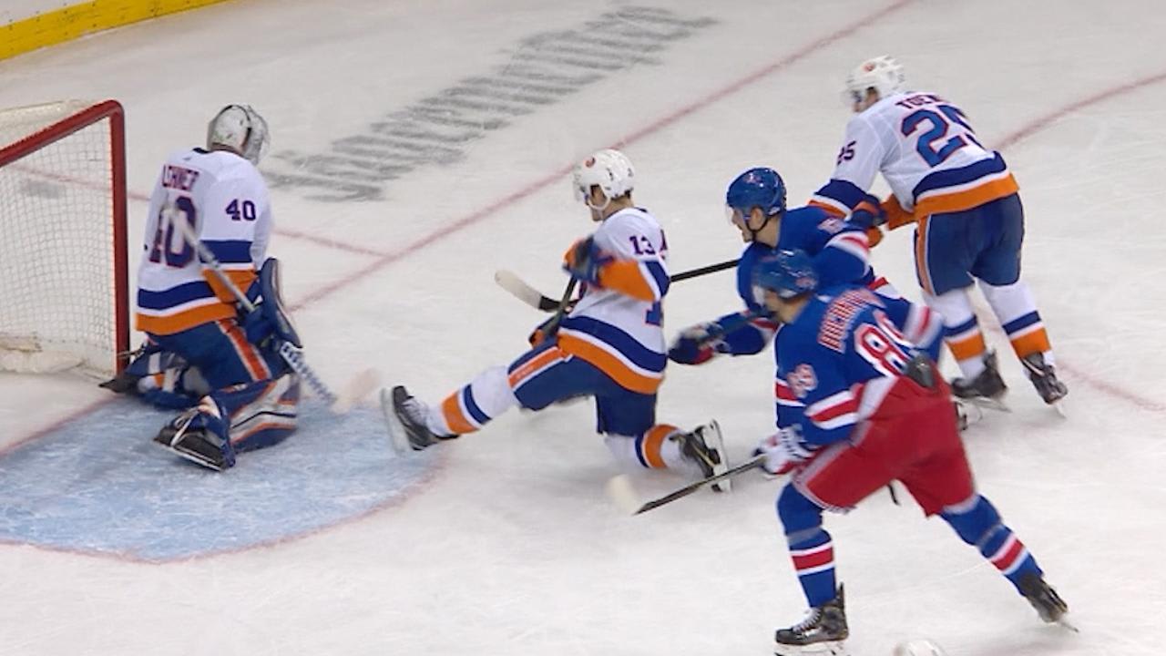 Rangers fall late to Isles, 4-3 | New York Rangers