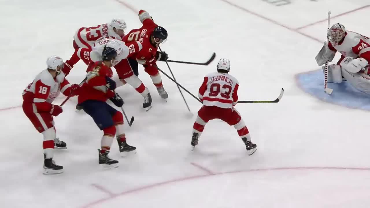 Barkov's 20th goal of season ties it | NHL.com