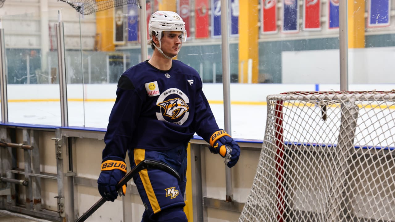 Barron Arrives in Nashville, Excited for New Chapter With Preds ...