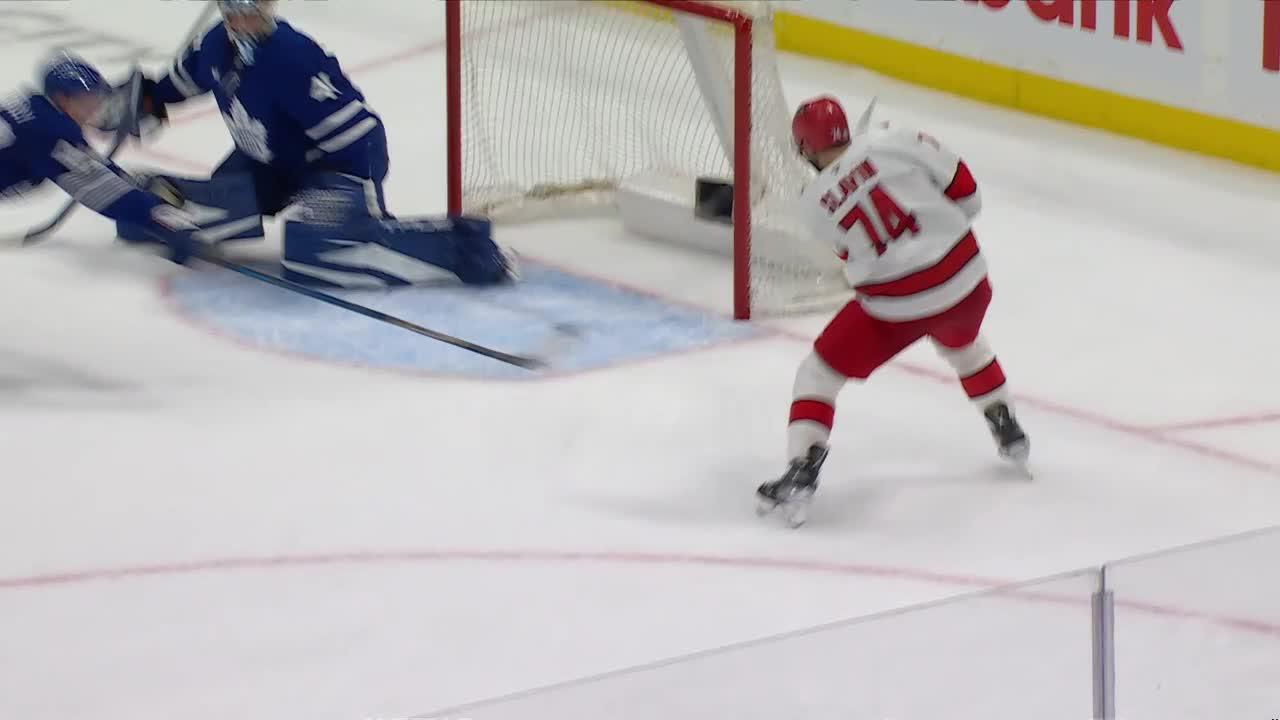 CAR@TOR: Slavin scores goal against Anthony Stolarz | Carolina Hurricanes