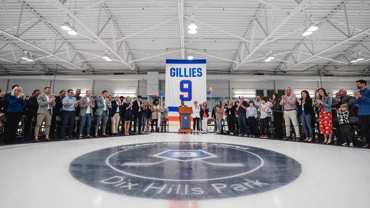 Dix Hills Ice Rink Renamed the Clark Gillies Arena | New York Islanders