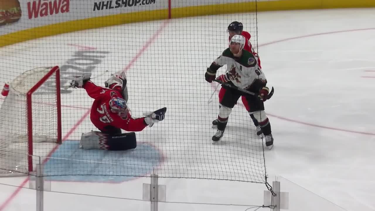 ARI@WSH: Lindgren with a great save | Washington Capitals