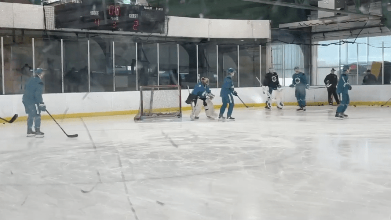 Scrolling Social: Chelsea Piers guest goaltender | San Jose Sharks