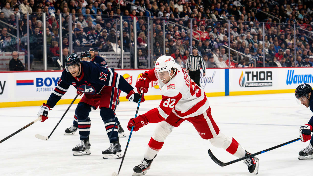 DET@WPG: Kasper scores goal against Connor Hellebuyck | Detroit Red Wings